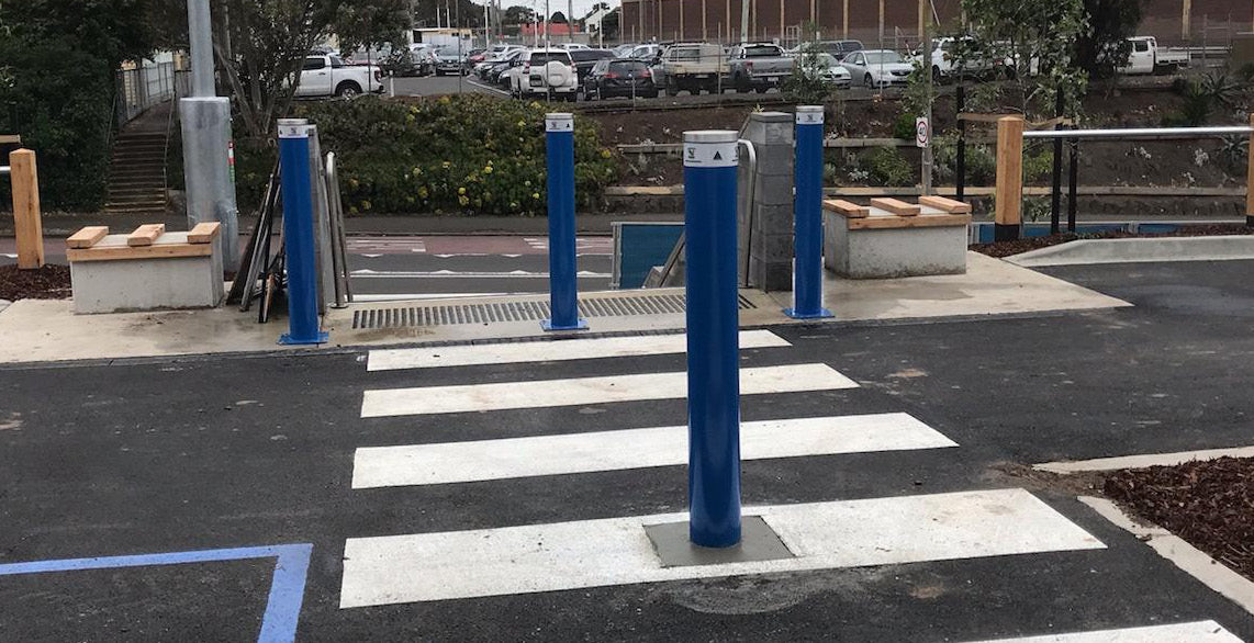 Fire Hydrant Bollard- AB-HI165-1600Y - Australian Bollards - Bollard ...