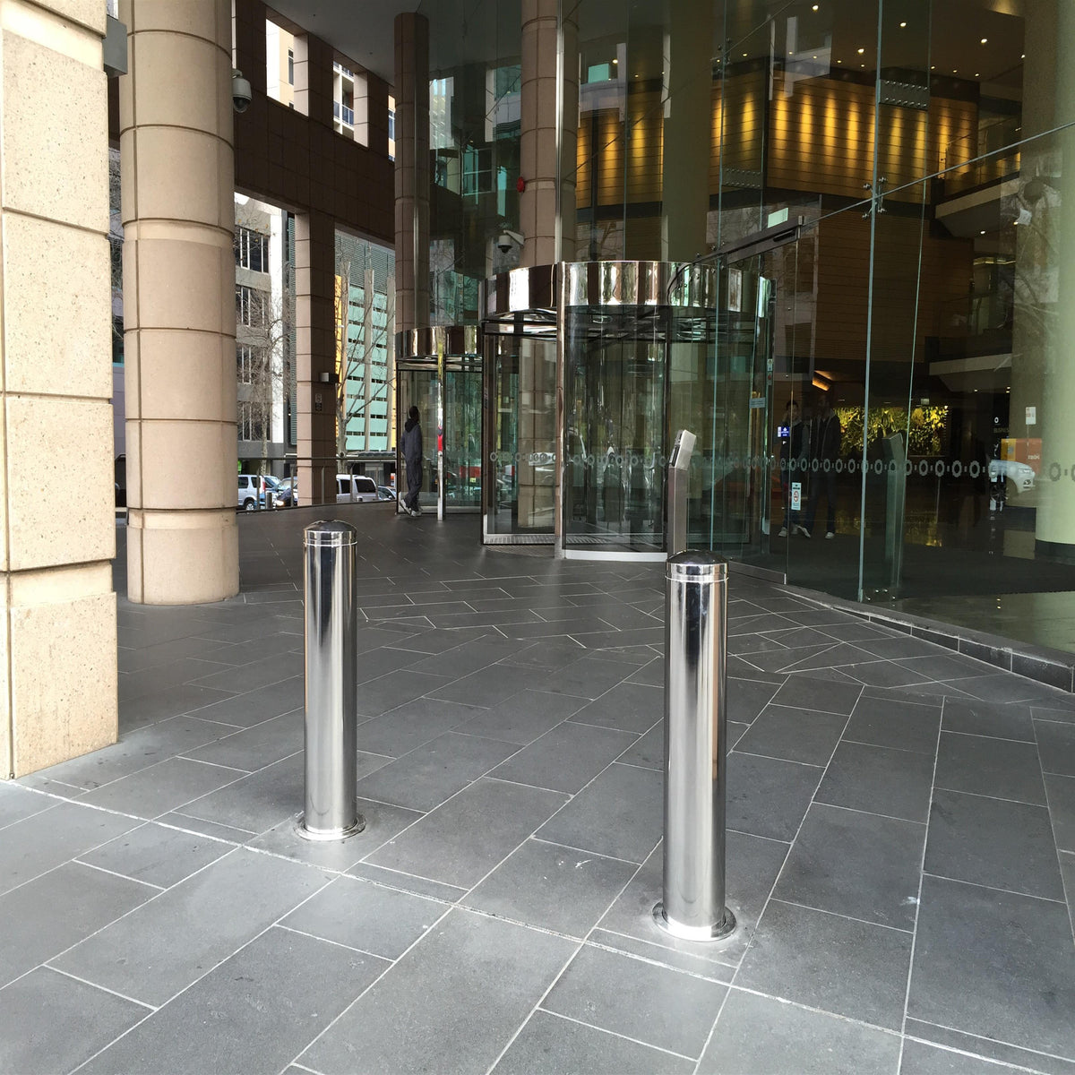 Stainless Steel - Anti Ram Raid Removable Key Lockable Bollards ...