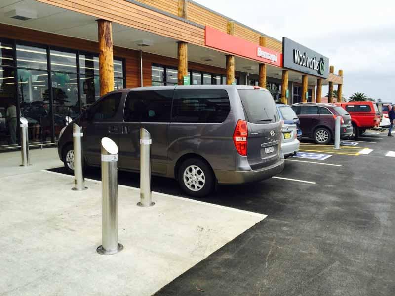 Stainless Steel - Designer Curved Bollard - Australian Bollards ...