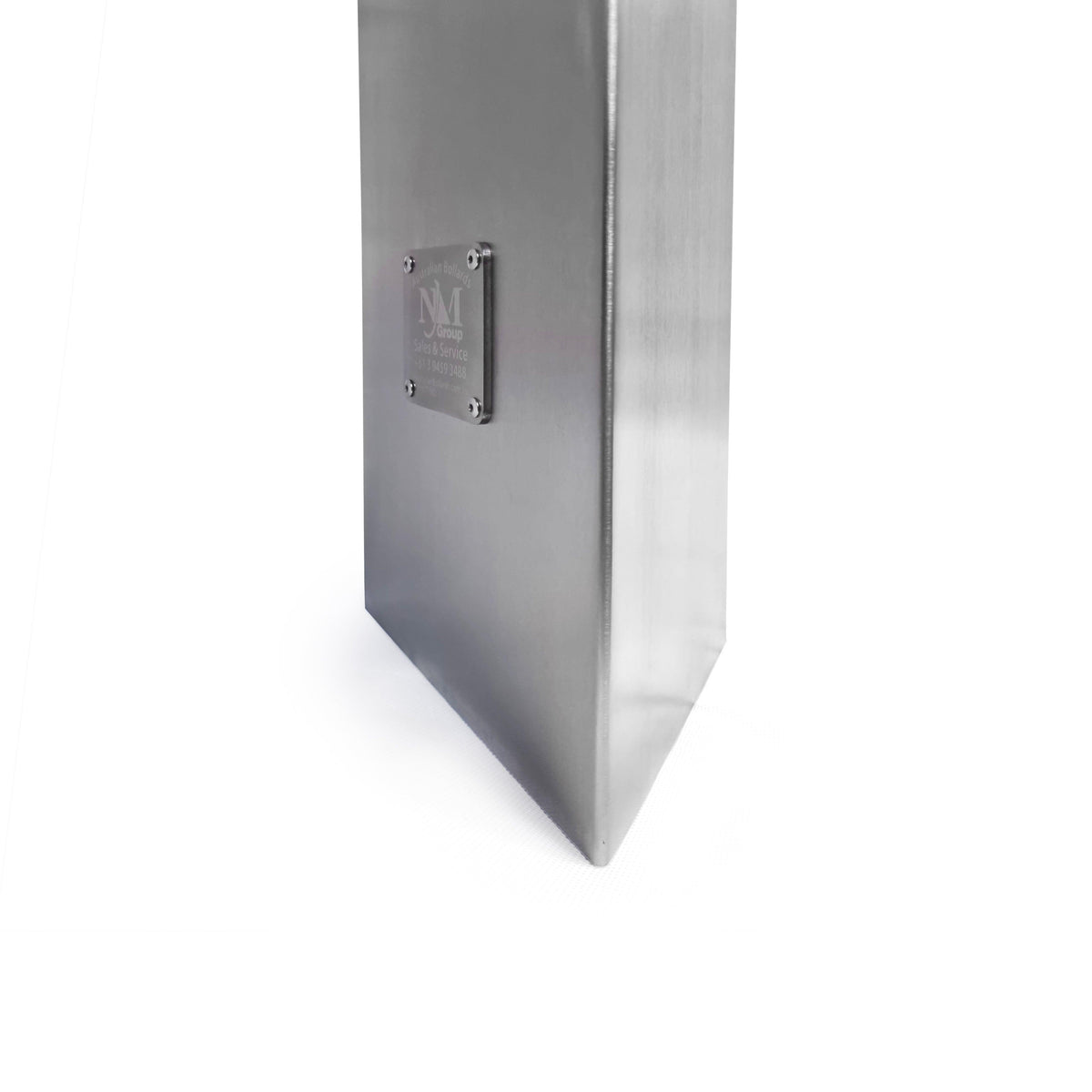 Stainless Steel - Designer Edge Bollard - Australian Bollards - Bollard ...